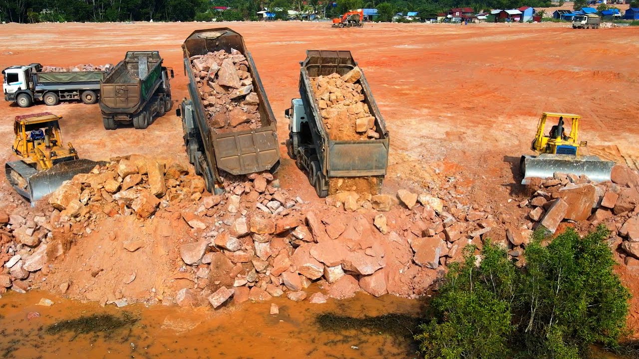 whole video! Incredible Powerful Machine Operator Pushing Rock & Dirt ...