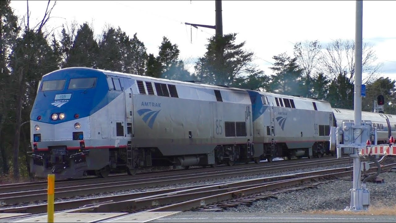 Amtrak 20 The Crescent Northbound Almost 5 Hours Late - YouTube