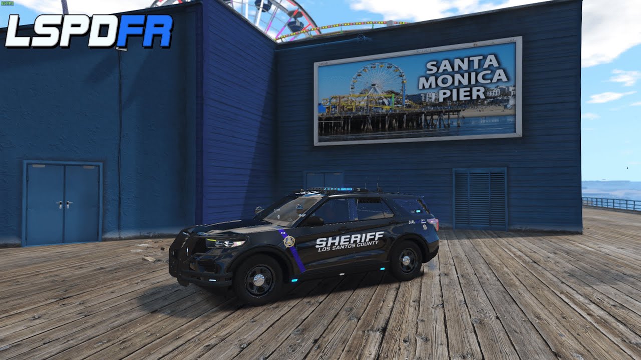 GTA V - LSPDFR 0.4.9 - Vehicle Bolo - Foot Pursuit - YouTube