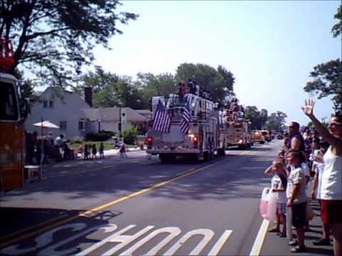 Griffith Indiana Parade Part One - YouTube