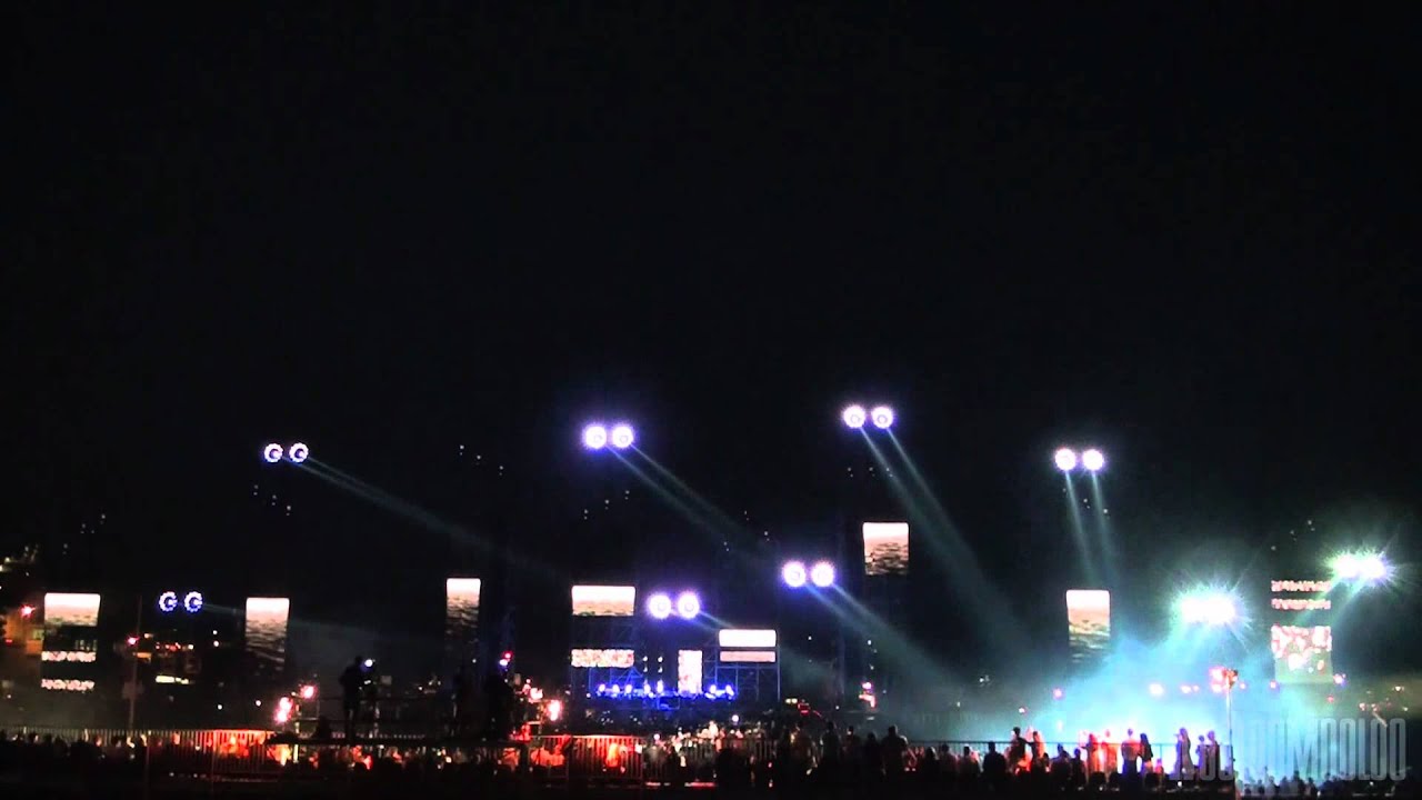 Jean Michel Jarre - Live à Monaco - Part 1/11 - YouTube Music