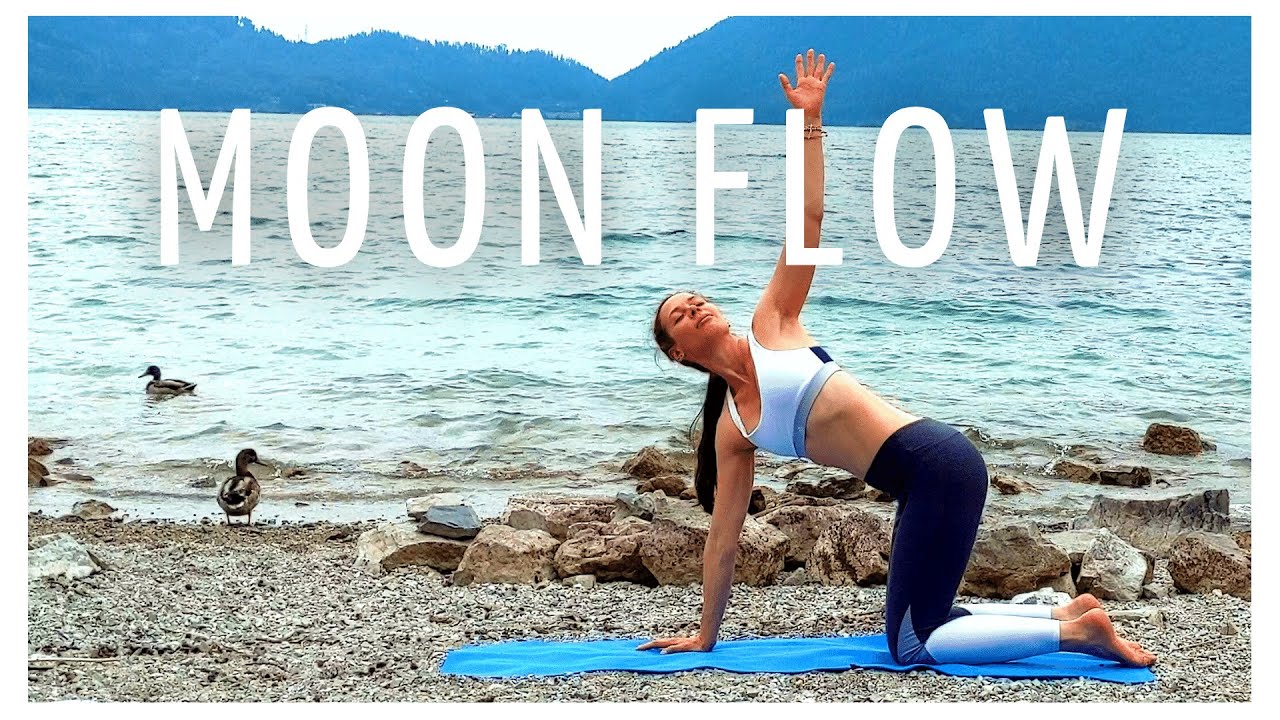 Moon Flow Evening Yoga - YouTube