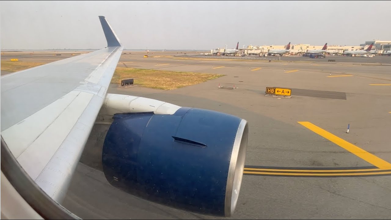 Delta Air Lines Boeing 767-300ER (Winglets) Landing + Taxi at New York ...