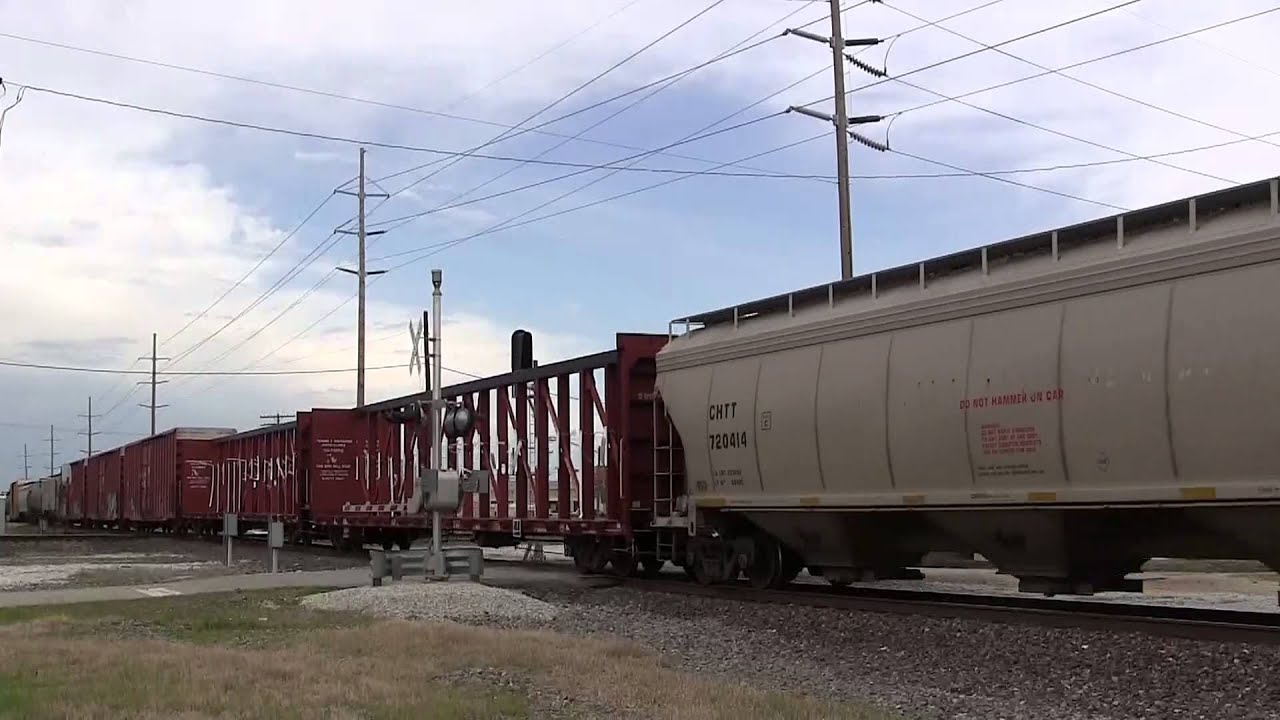 UP 7454,NS 9815/UP 7412 s/b manifest train Vinita Okla. - YouTube