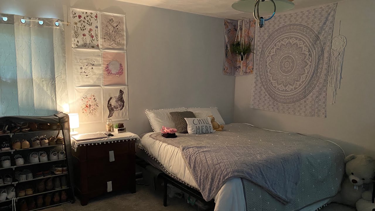 ASMR Room Tour 🤩 Tapping Around My Room - YouTube