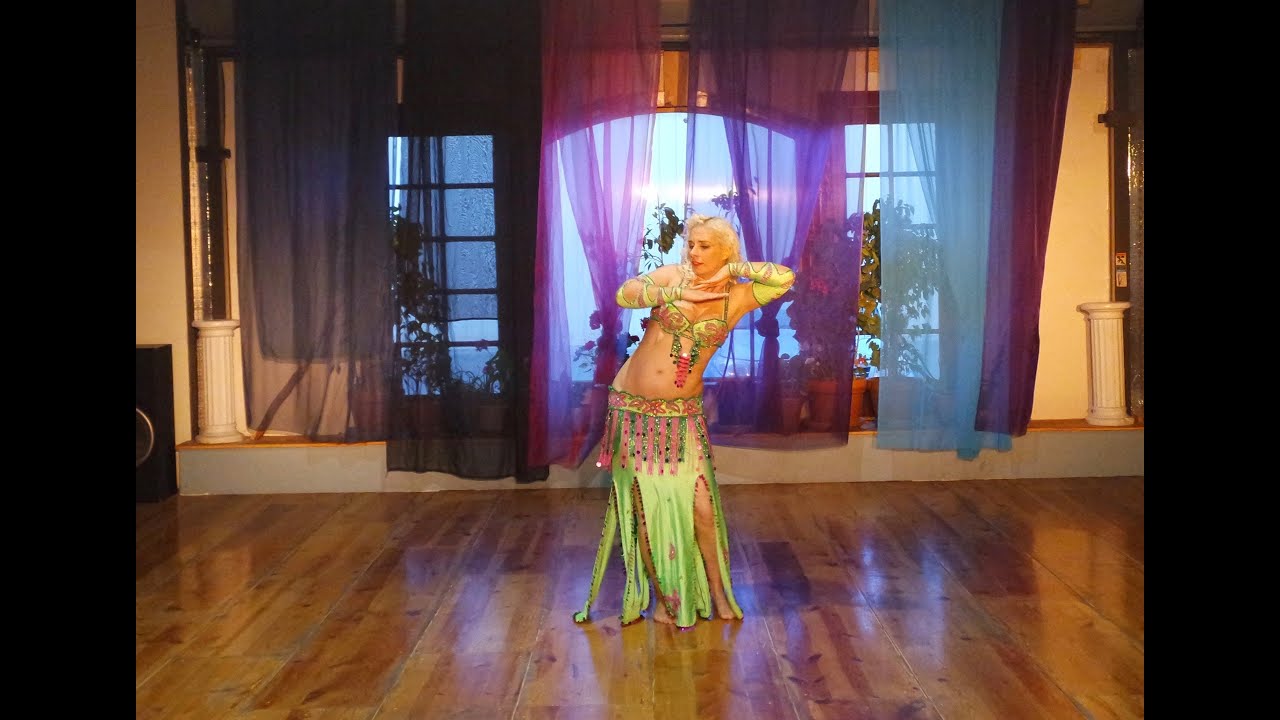 Vashti performs a Middle Eastern Style Dance in Santa Fe - Belly Dance ...