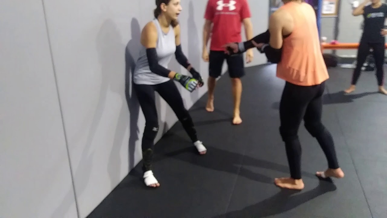 Women MMA movie stunt fight rehearsal - YouTube