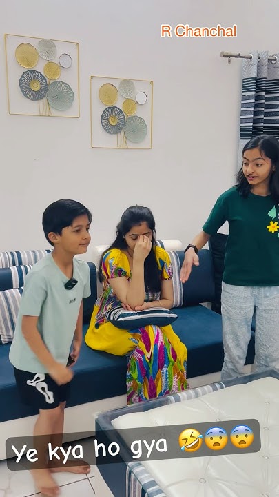 Ye kya ho gya 😨🤣#comedy #shorts #ytshorts #shortsfeed #comedyshorts #funny - YouTube