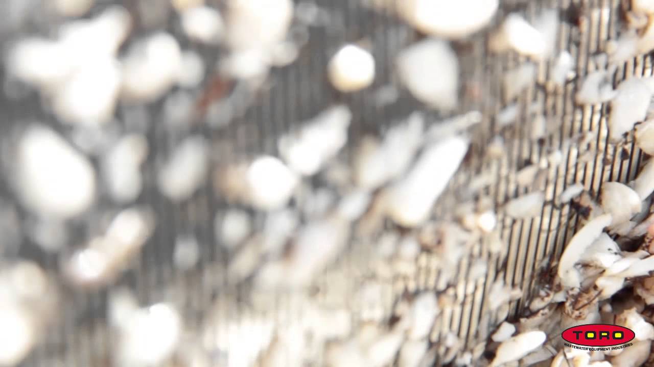 Toro equipment - Rotary Screen - YouTube