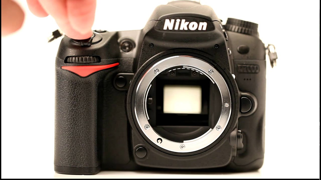 Nikon D7000 quiet mode - YouTube