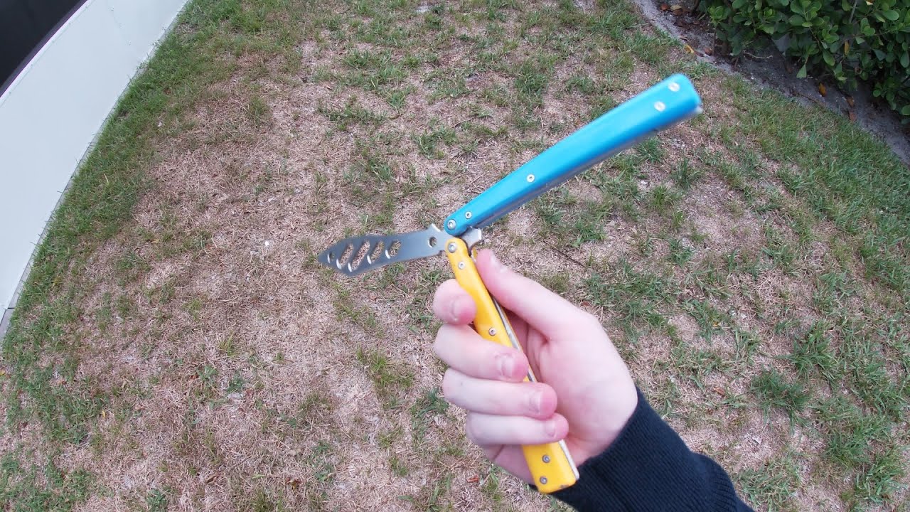 Balisong Flipping 🤙 - YouTube