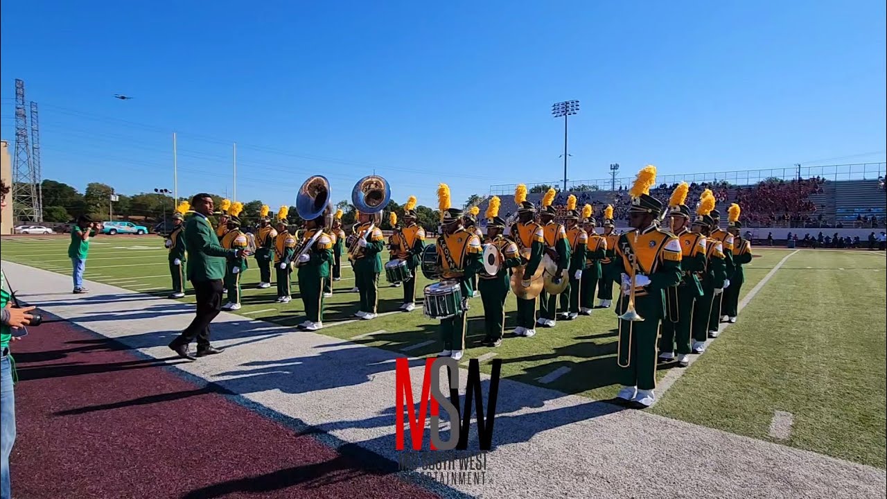 James Madison HS | "The Fresh Ones" Marching Band | Fieldshow | Dallas ...