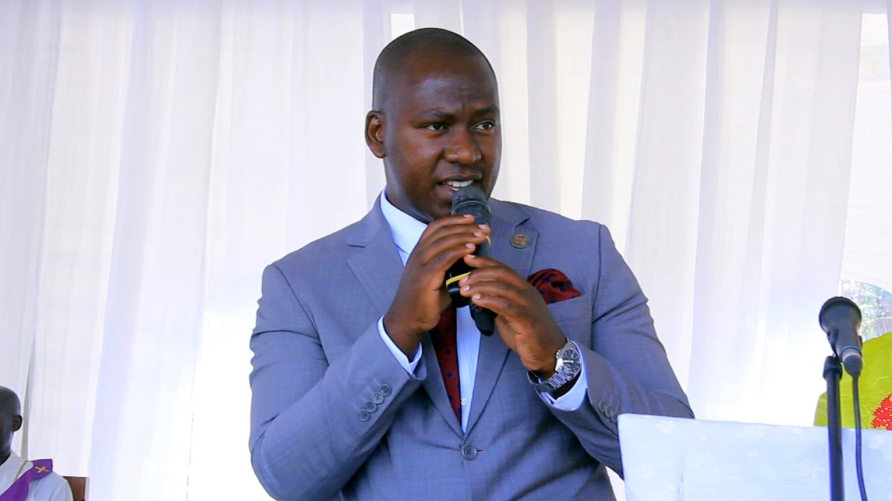 Hon Julius Tusiime - At Uganda Martyrs Church Fundraising | Rwa,mpara ...