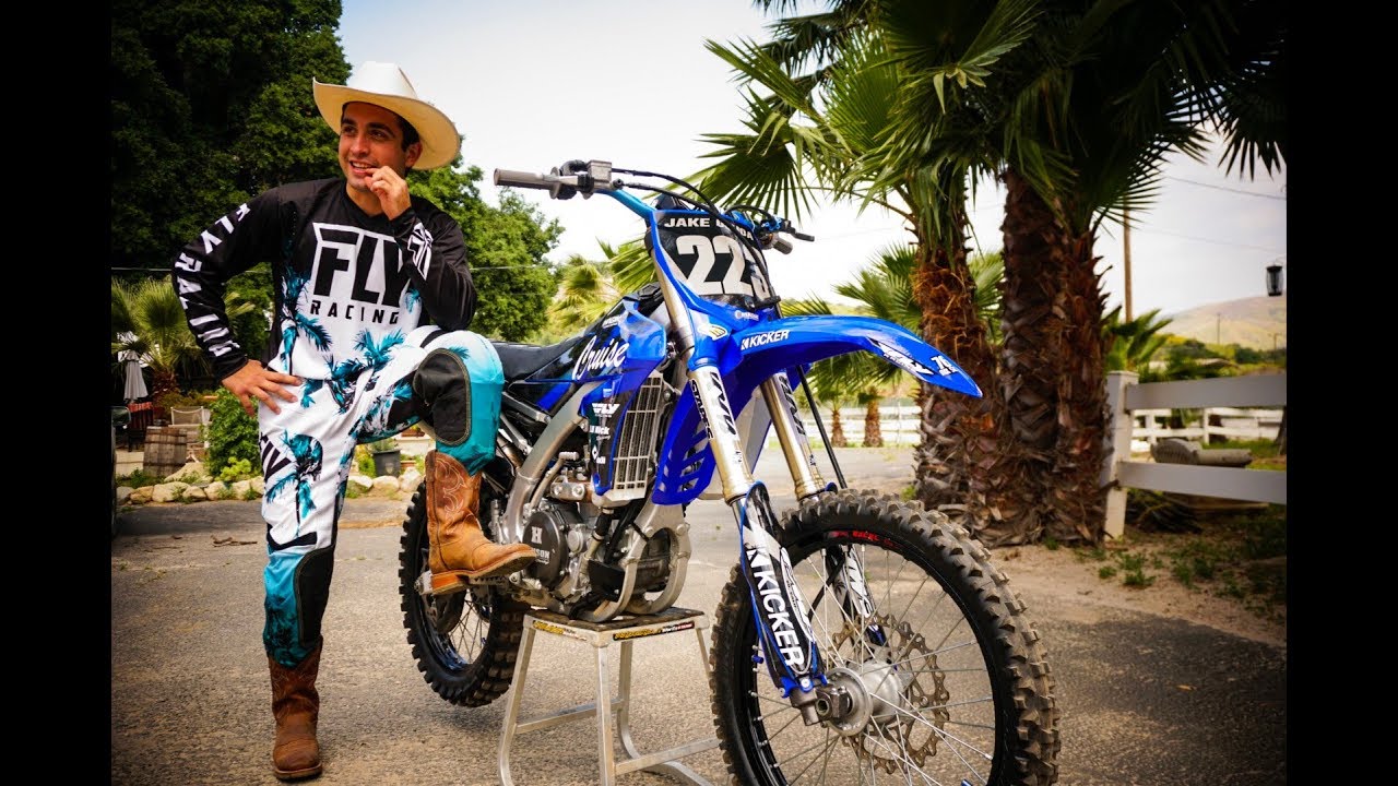 Compound 23 - Ft. Jake Ochoa & Old Town Road - YouTube