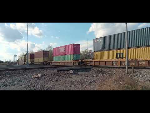 NS 1017 leads rerouted NS 259 W/ Awesome Crew - YouTube