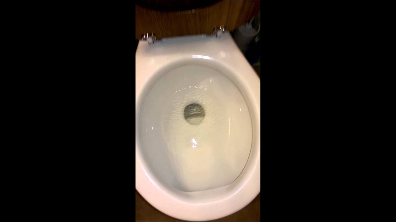 American Standard Hydra 1.6gpf toilet - YouTube