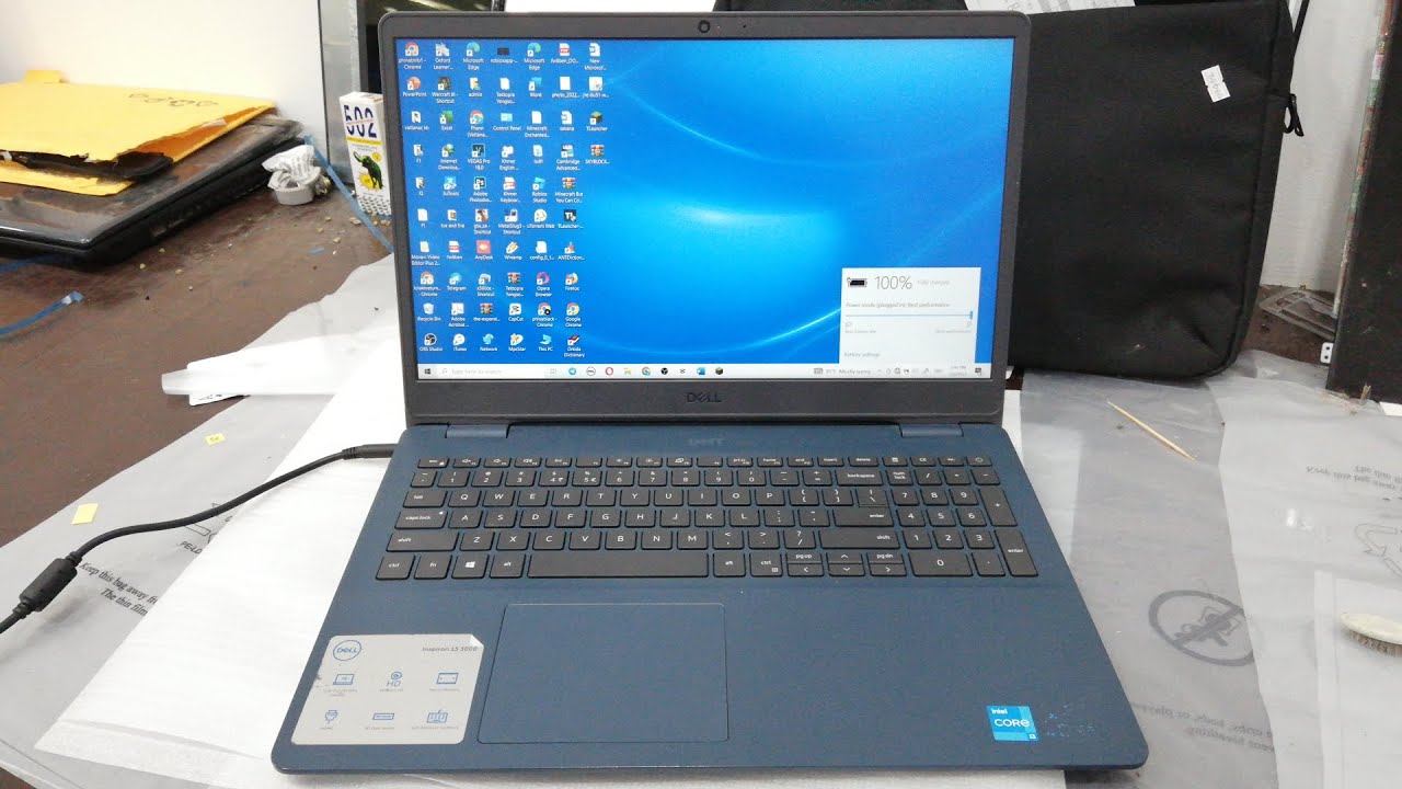 Dell inspiron 3501 Battery Replacement Guide - YouTube