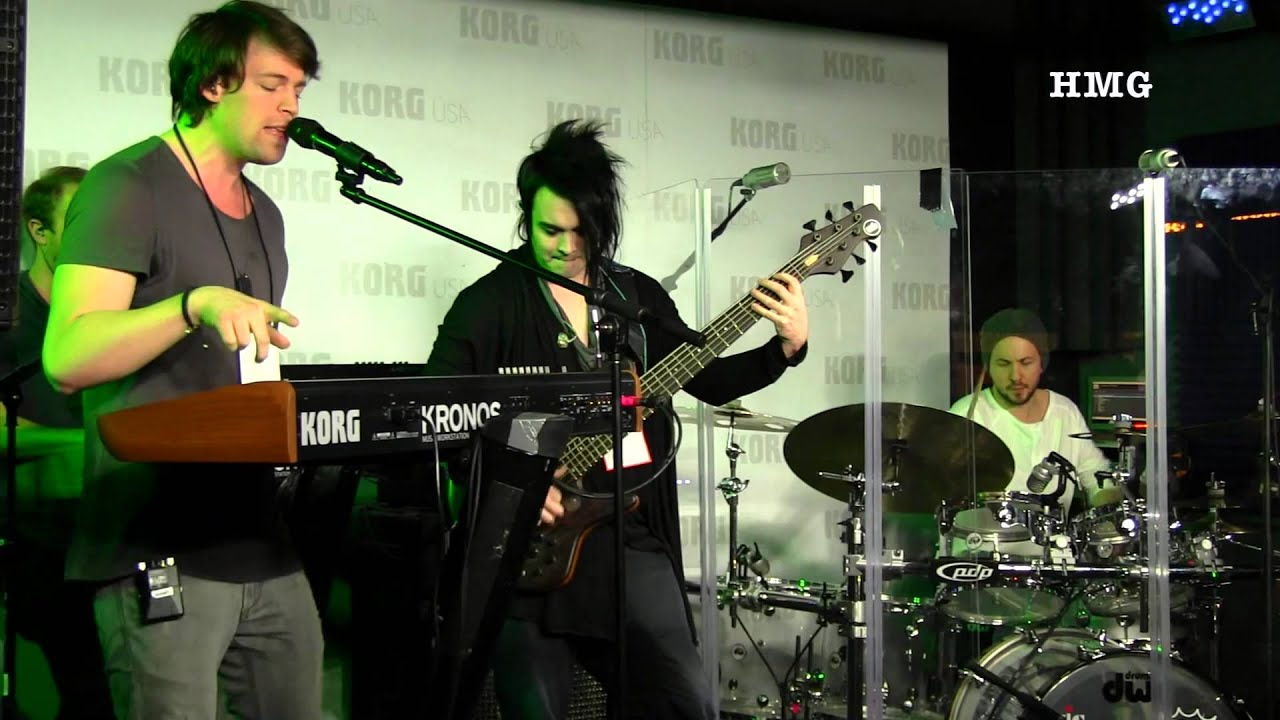 Dirty Loops - Roller Coaster - Henrik Linder on Bass - (HD) - NAMM SHOW ...