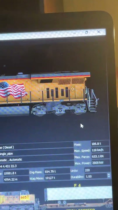 View of UP #2740 on TSRE5 Consist Editor. #short - YouTube