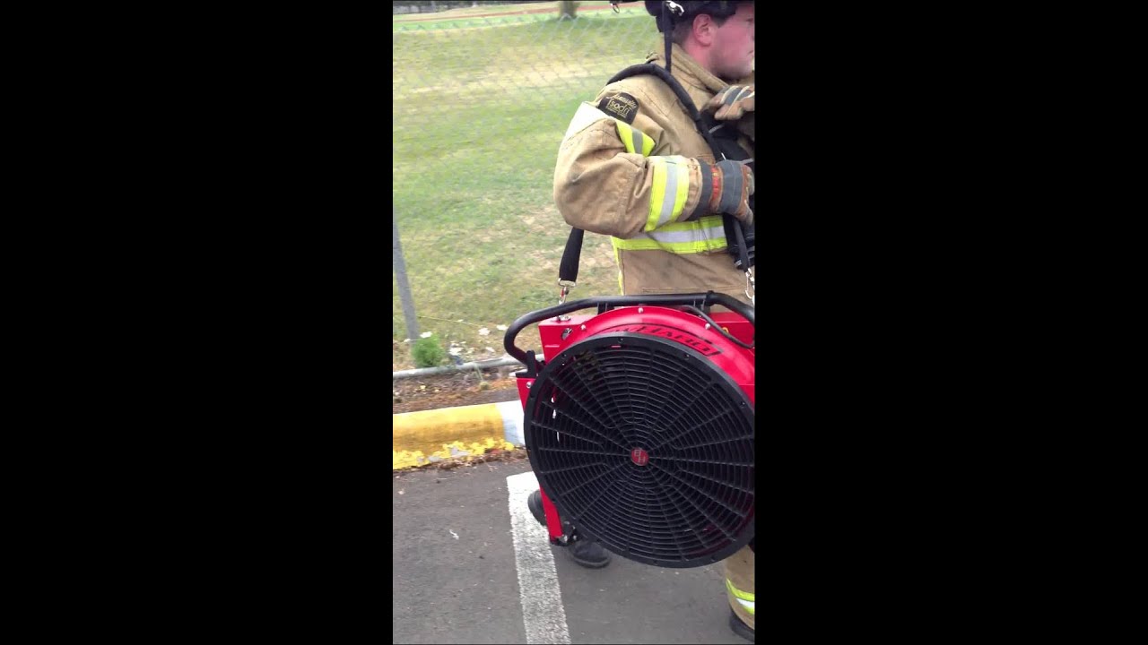 BlowHard BH-20 Electric PPV Fan Demo - YouTube
