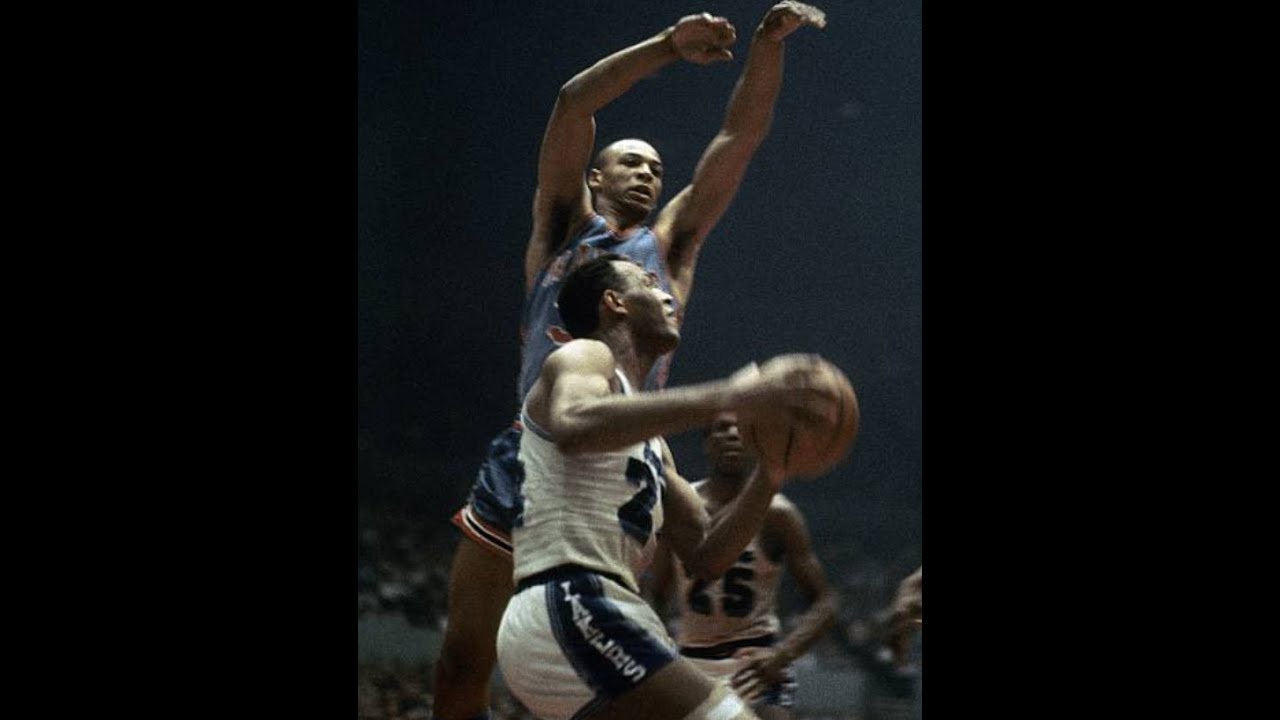 Elgin Baylor vs Hawks Game 2 1966 WCF | Massive 42/14/9 Performance ...