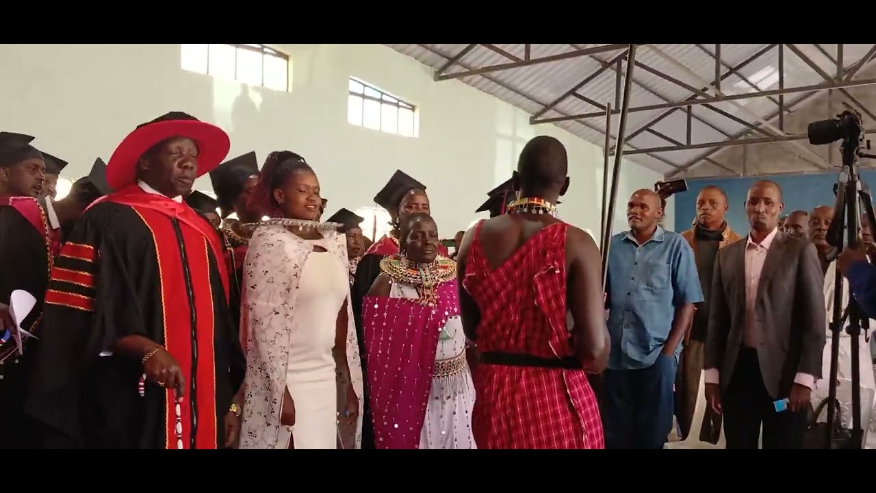 JOEL KAPOSHI LIVE PERFORMANCE AT BISHOP NTISHA STUDENTS CEREMONY - YouTube