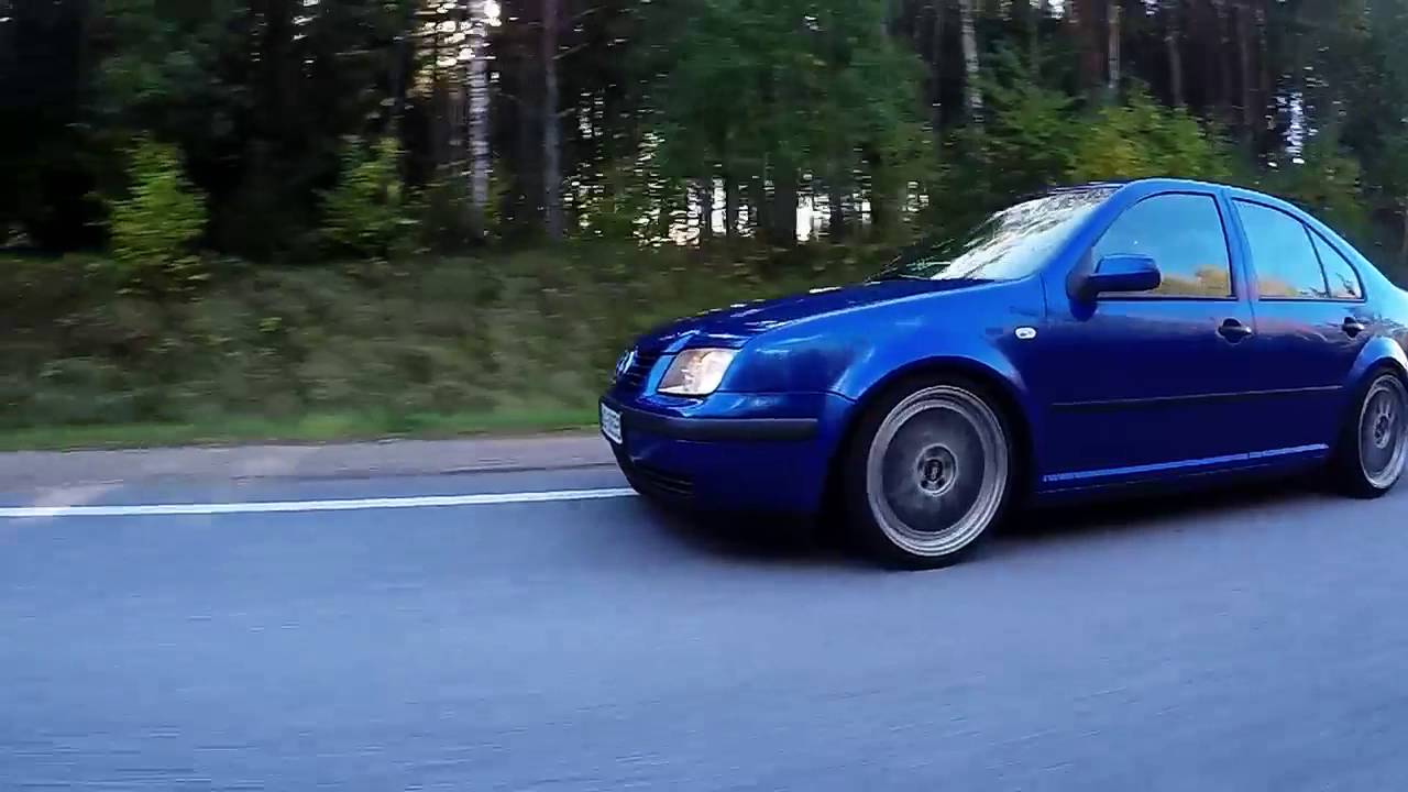 VW bora jetta mk4 on R18 & coilovers - YouTube