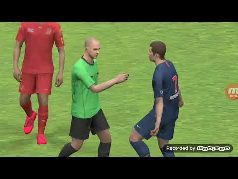 Pes oynayan çocuk abisi tarafından trollendi - YouTube