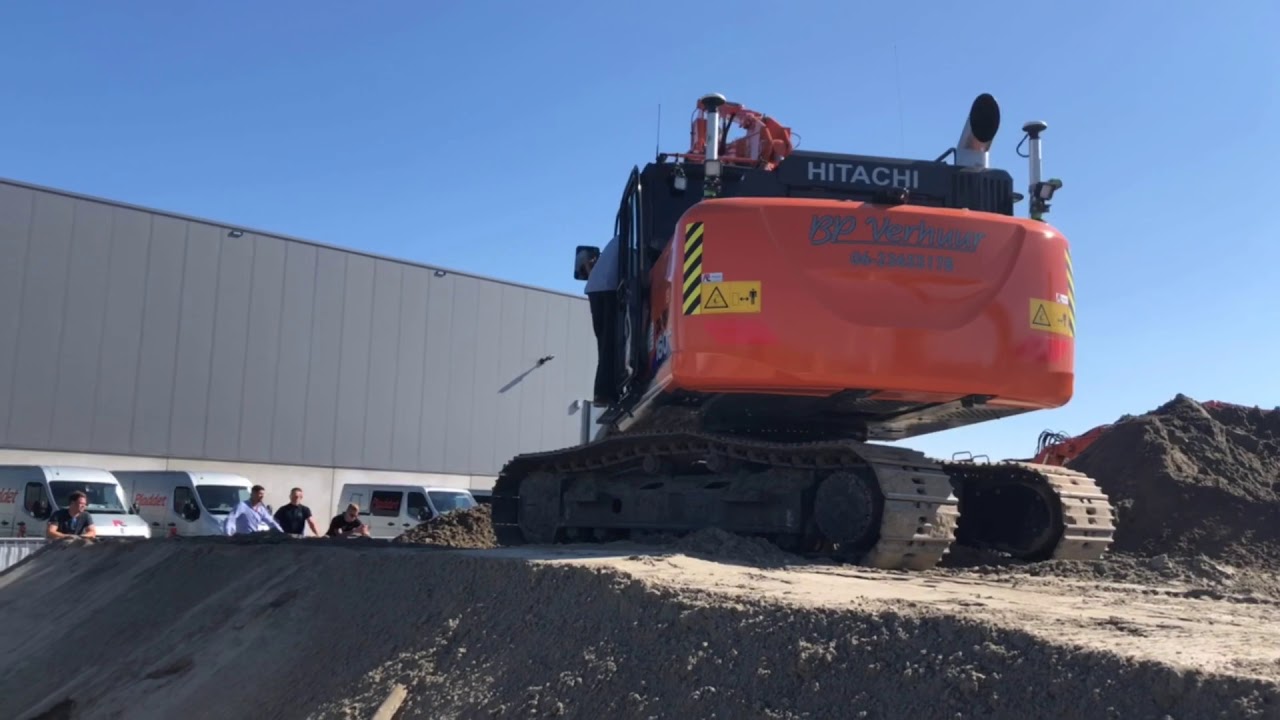 Nice Hitachi Zaxis 160LC-6 with TAB boom and SMP tiltrotator - YouTube