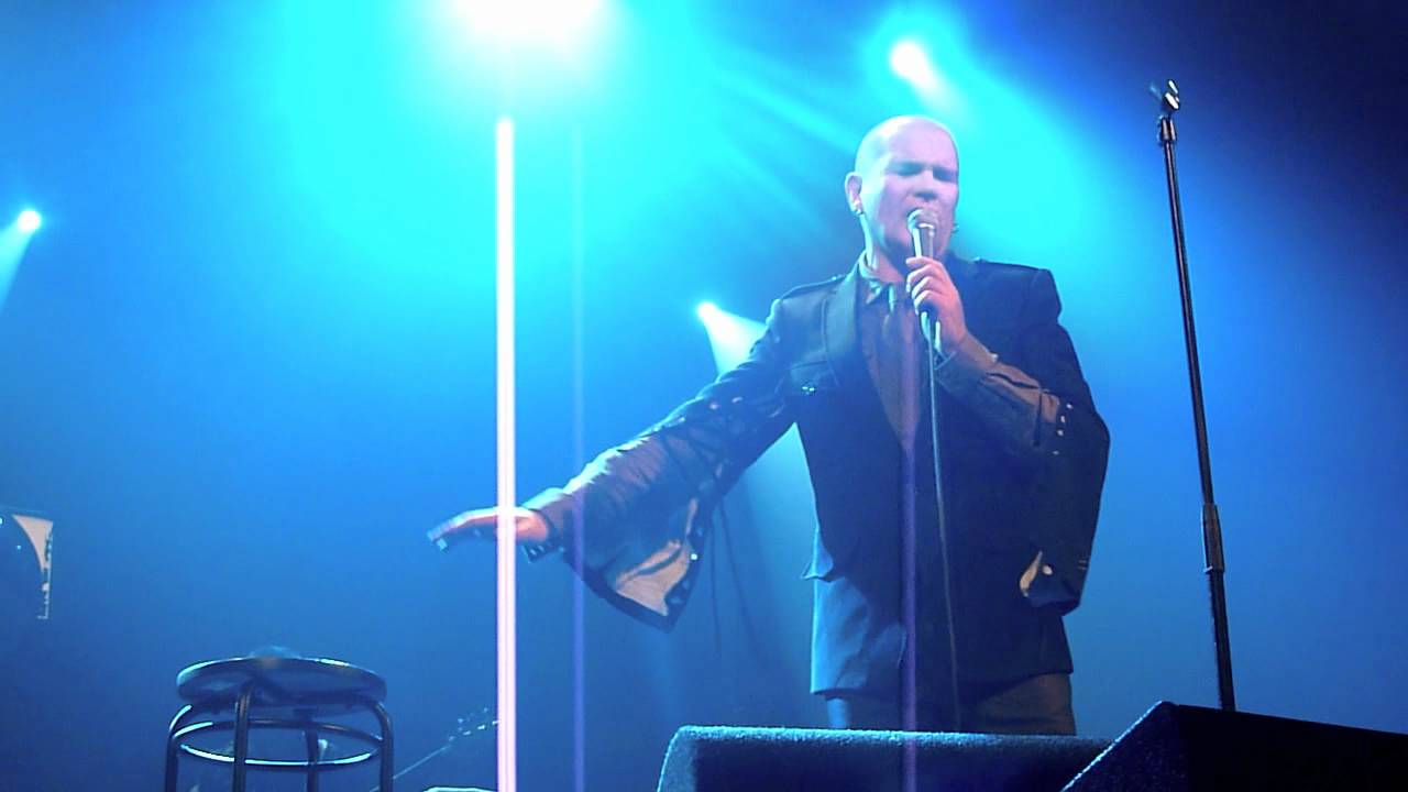 Gavin Friday - Rags To Riches - Crossing Border 2011 - YouTube