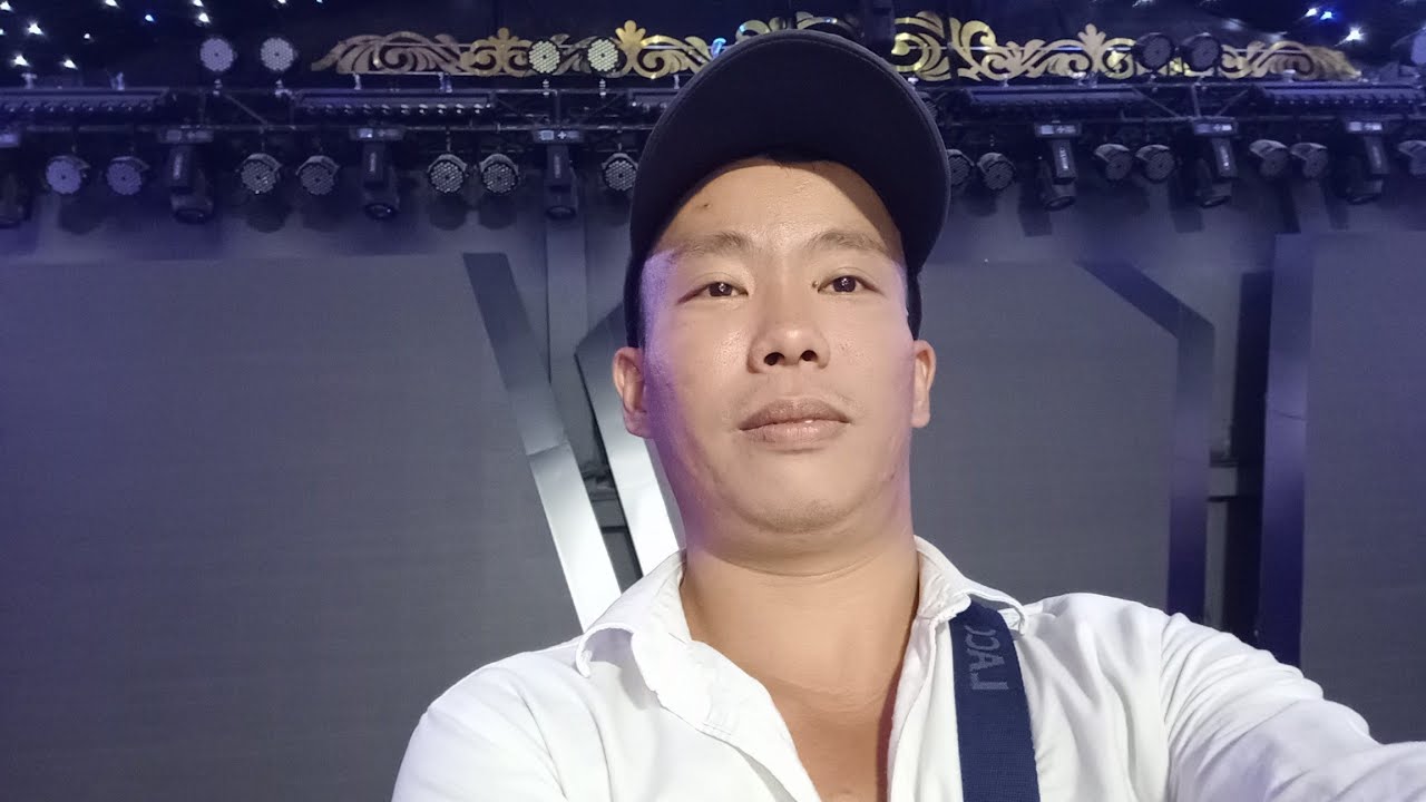 bala bola ba mươi sau nam o mô - YouTube
