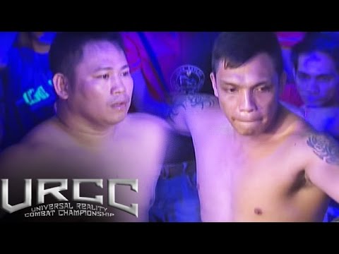 Mark Gatmaitan vs Caloy Baduria | URCC Digmaan | August 28, 2016 - YouTube