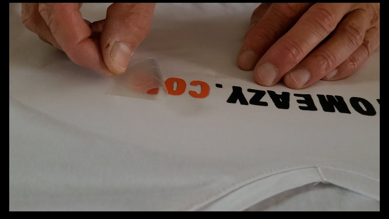 Flocage d'un t-shirt. Comment appliquer un sticker thermocollant à l ...