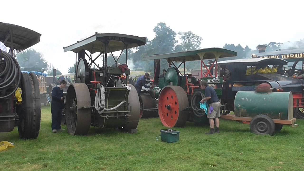 National Traction Engine Road Run - YouTube