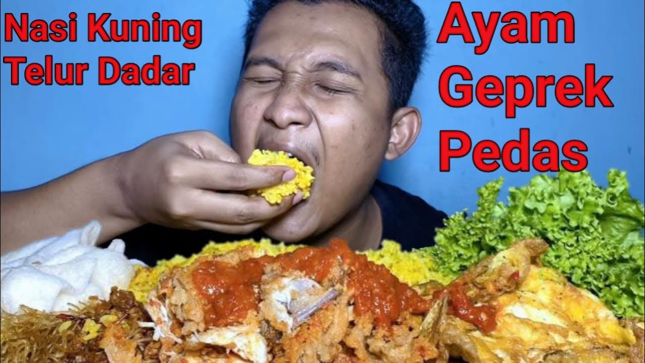 Makan Nasi Kuning Telur Dadar Dan Ayam Geprek Pedas Asmr Mukbang