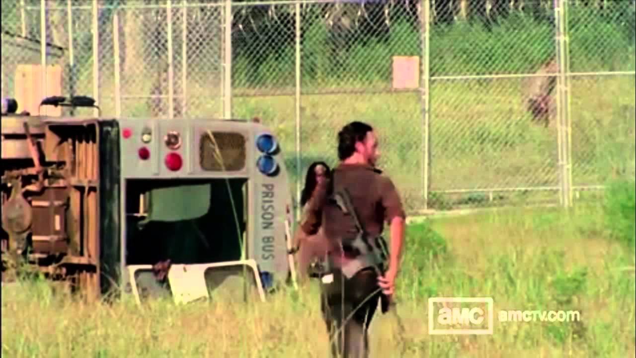 The Walking Dead Prison Tribute Seasons 3-4 I See Fire Ed Sheeran - YouTube