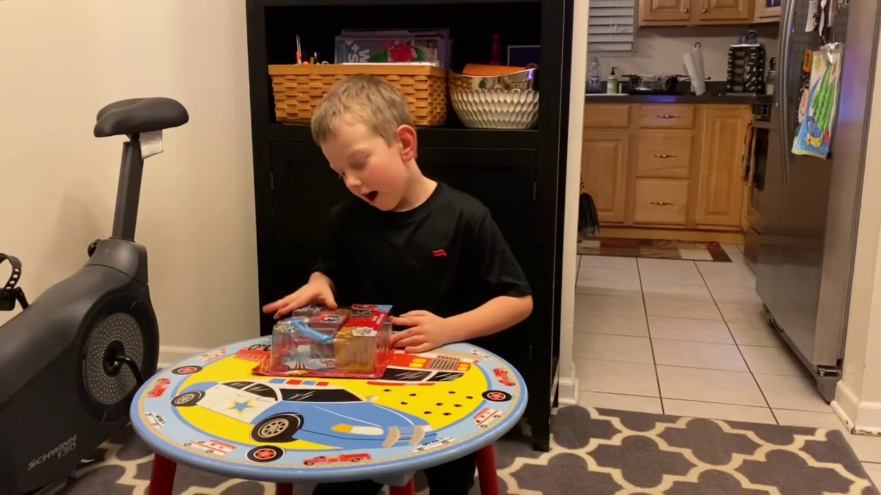 BREAK the Box! New Ryan Toy!! - YouTube