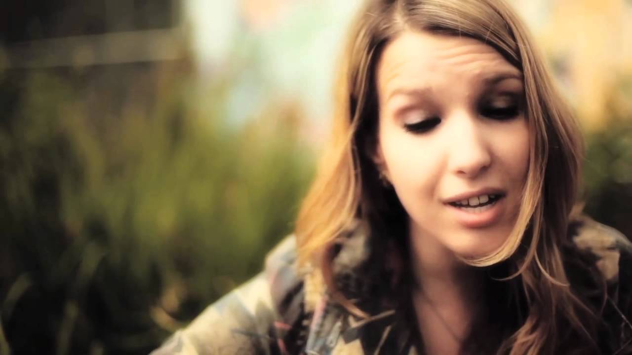 Georgia Murray "Just a Dream" free EP Promo video - YouTube