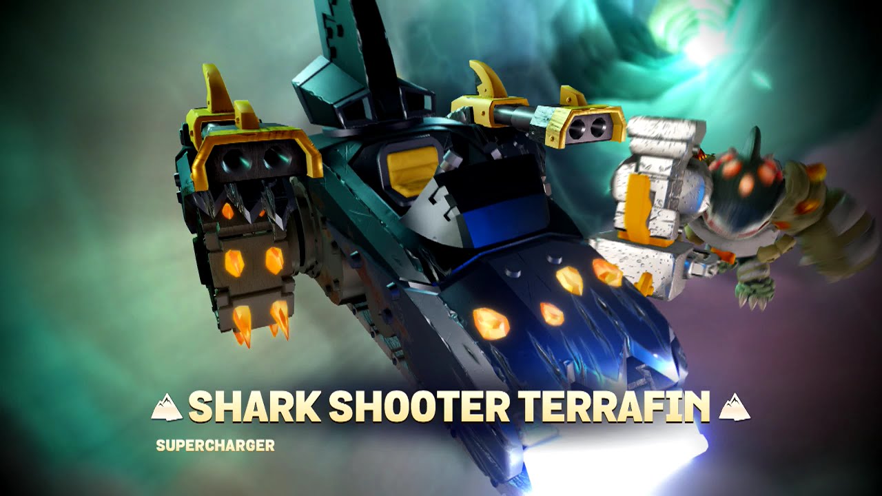 SKYLANDERS SUPERCHARGERS SHARK TANK FIRST RACE TRY - YouTube