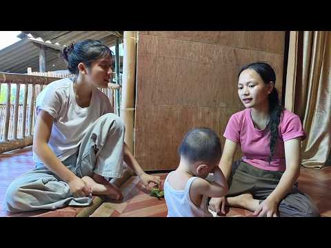 Upon returning, Chinh's younger sister hurriedly asked about Chinh's boss.