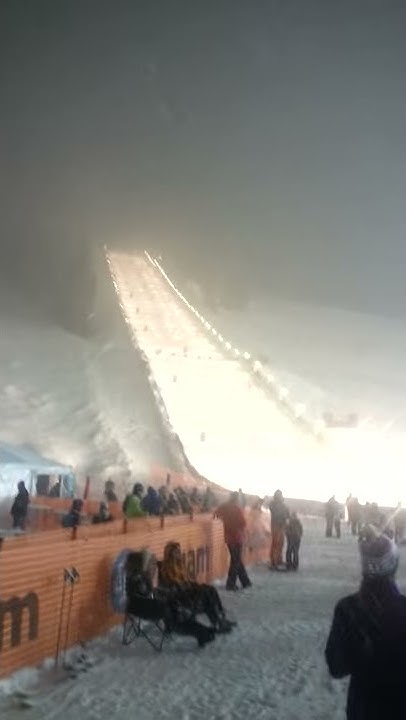 Bump hill world cup - YouTube