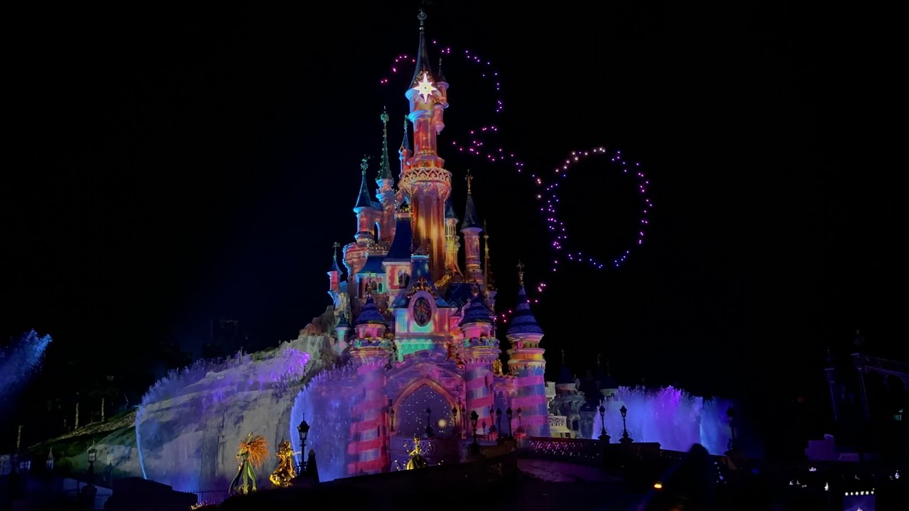 Nightfall with Disney Villians Night Show - YouTube