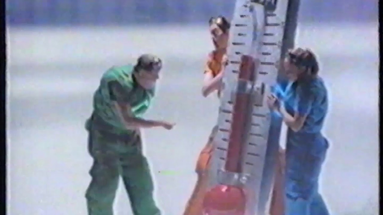 AGL '24 Hour Gas Hot Water Replacement' - 1999 Australian TV Commercial ...