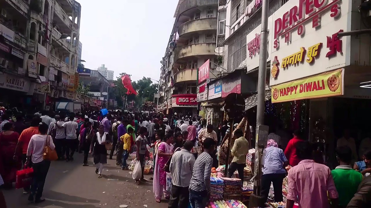 Crowd Outside Dadar Station During Diwali - Mumbai - YouTube