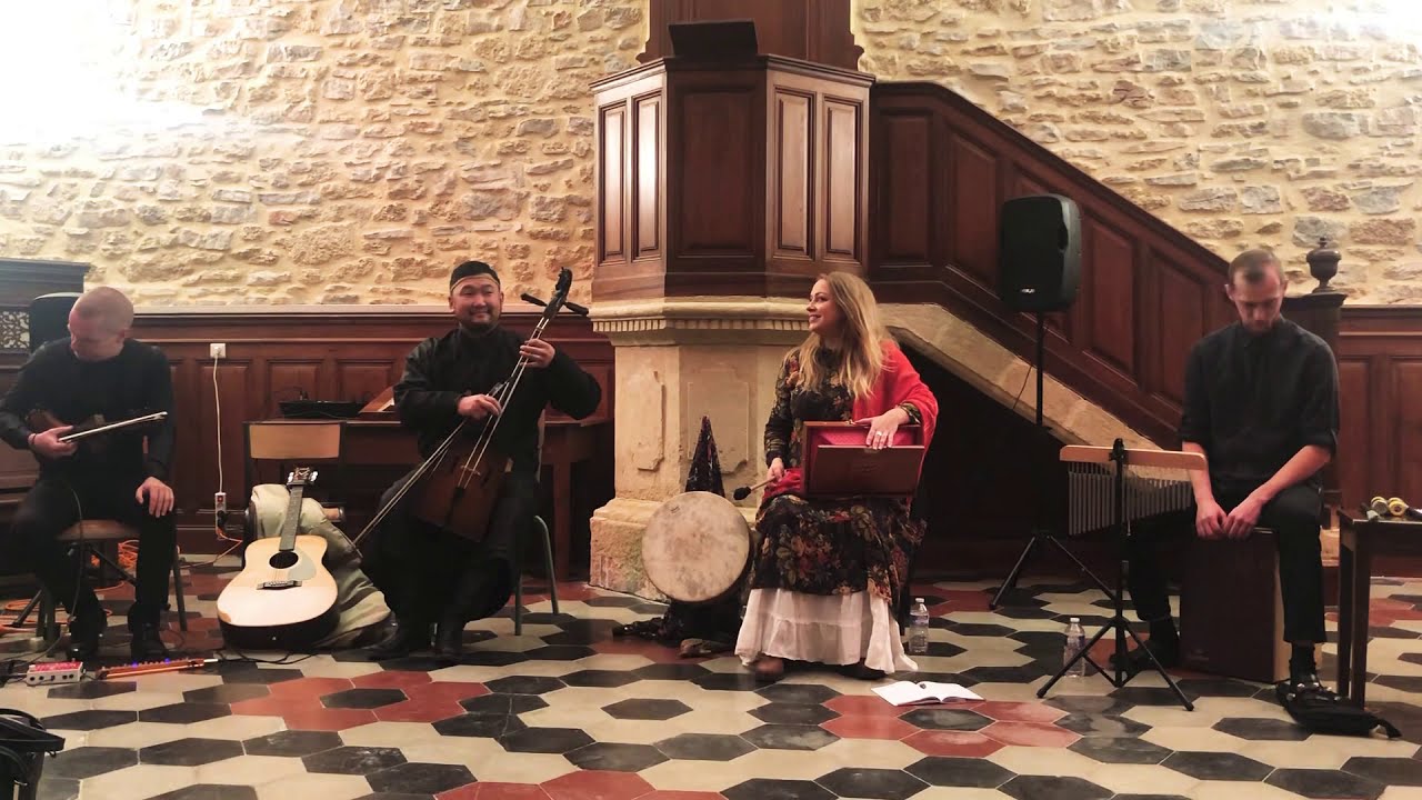 Udu band "Eiliom susėdom". Cozy live concert in Aimargues, France - YouTube