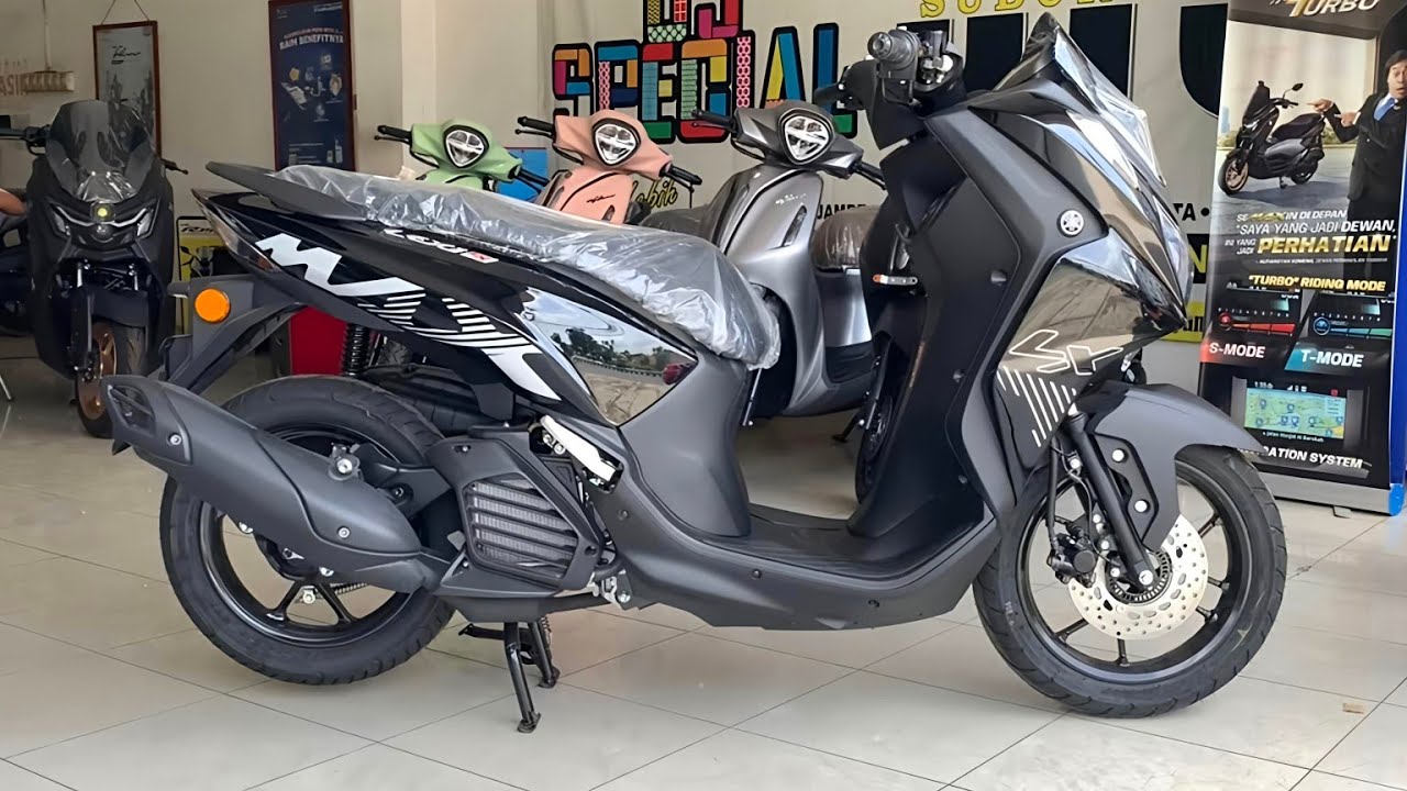 2025 YAMAHA LEXI 155 GLOSSY BLACK NEW DECALS ACTUAL UNIT WALKAROUND AND ...