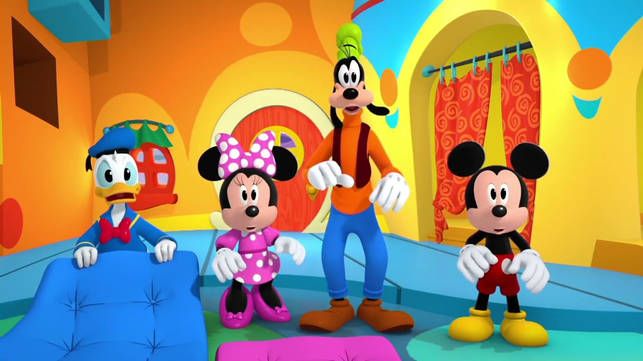 Mickey Mouse Funhouse– Clip | The Big Funhouse Sleepover | Disney Jr ...
