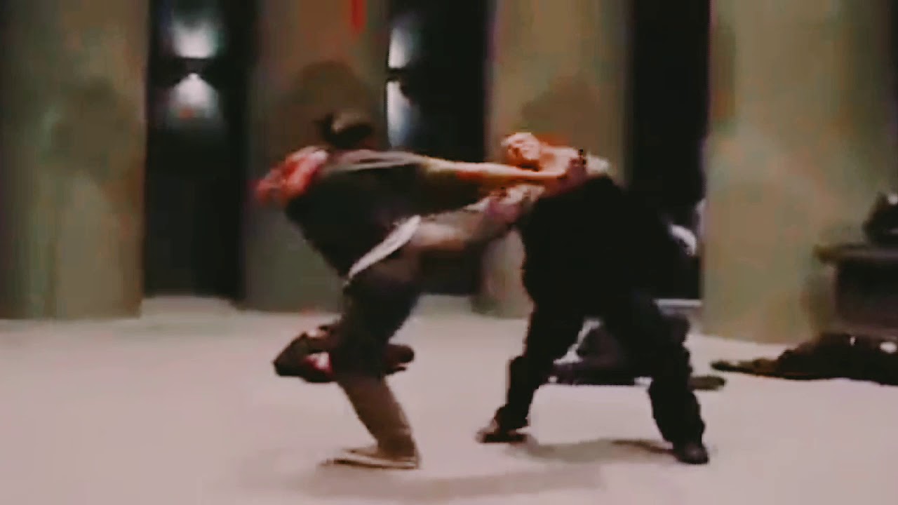 Best fight seen,tony jaa's attacking trick - YouTube