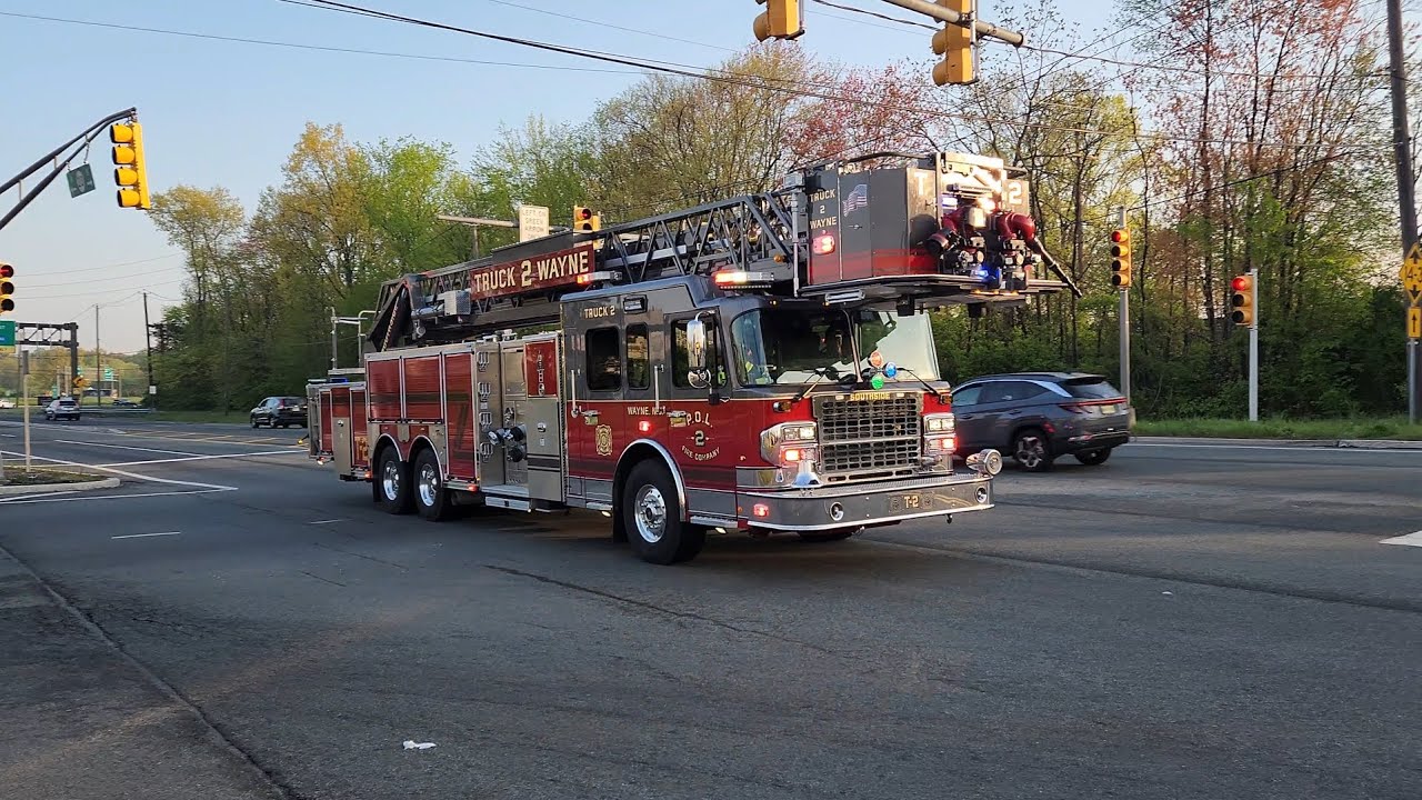 4/29/24 Wayne, NJ Fire Department Tower 2 Responding - YouTube