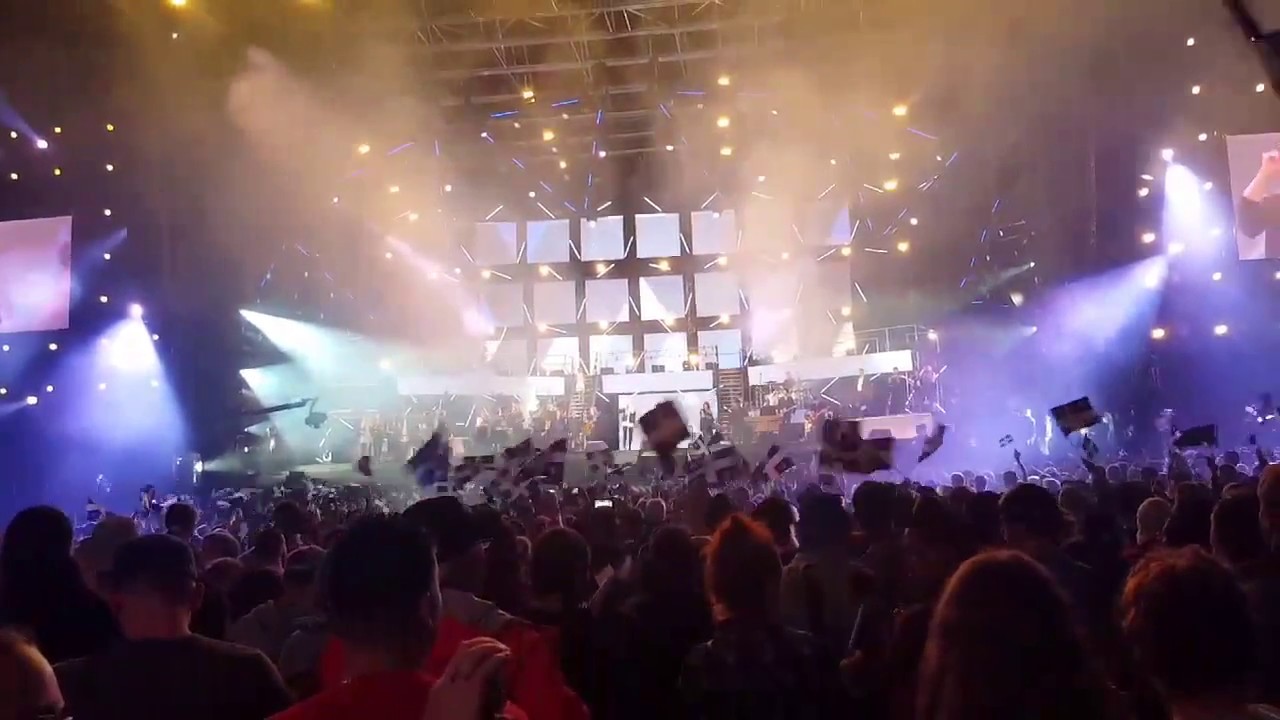 Éric Lapointe & Marie Mai - Fête Nationale du Québec 2017 - YouTube